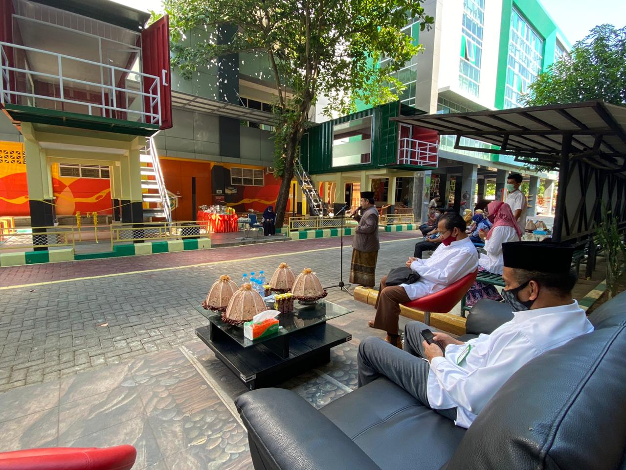 Keren, Sekretariat Lembaga Mahasiswa FTI UMI Makassar Didesain dari ...